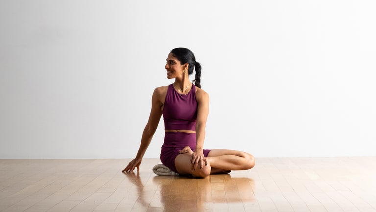 Bharadvaja's Twist: How to Practice Bharadvajasana I