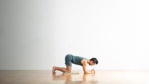 Dolphin Pose: How to Practice This Inversion in Yoga