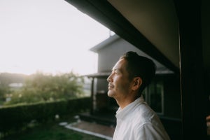 What Are the 5 Stages of Detachment?