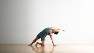 Wild Thing (Camatkarasana)