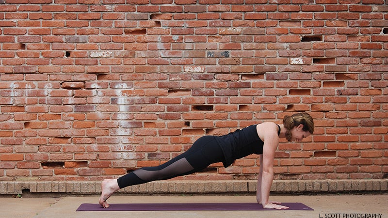 Perfect Plank Pose to Improve Posture, Build Muscle for Advanced Poses