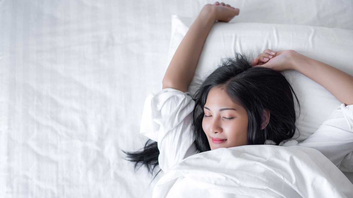 Ease Into the Day With This 13-Step Ayurvedic Wake-Up Routine
