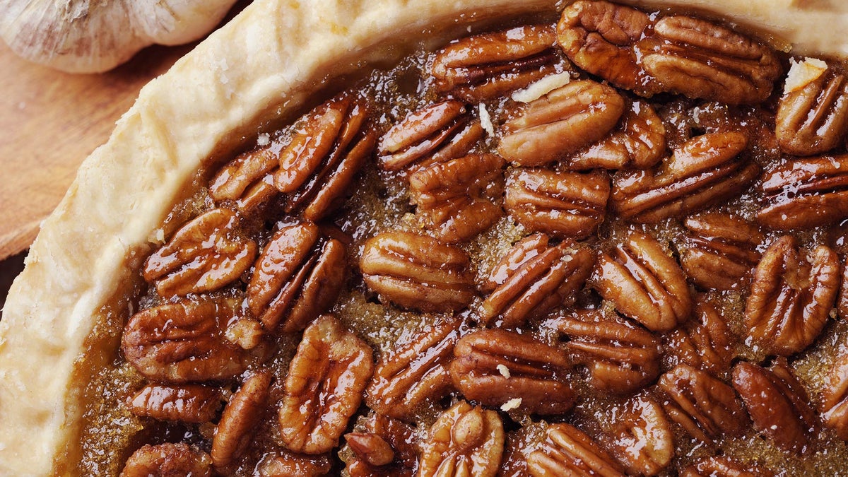 Vegan Maple Pecan Pie Recipe