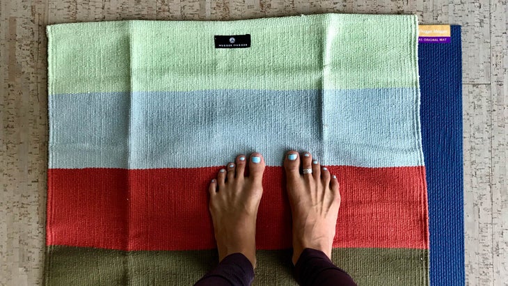 Live Be Yoga: 4 Ways to Modify Common Poses for Hand and Wrist Injuries