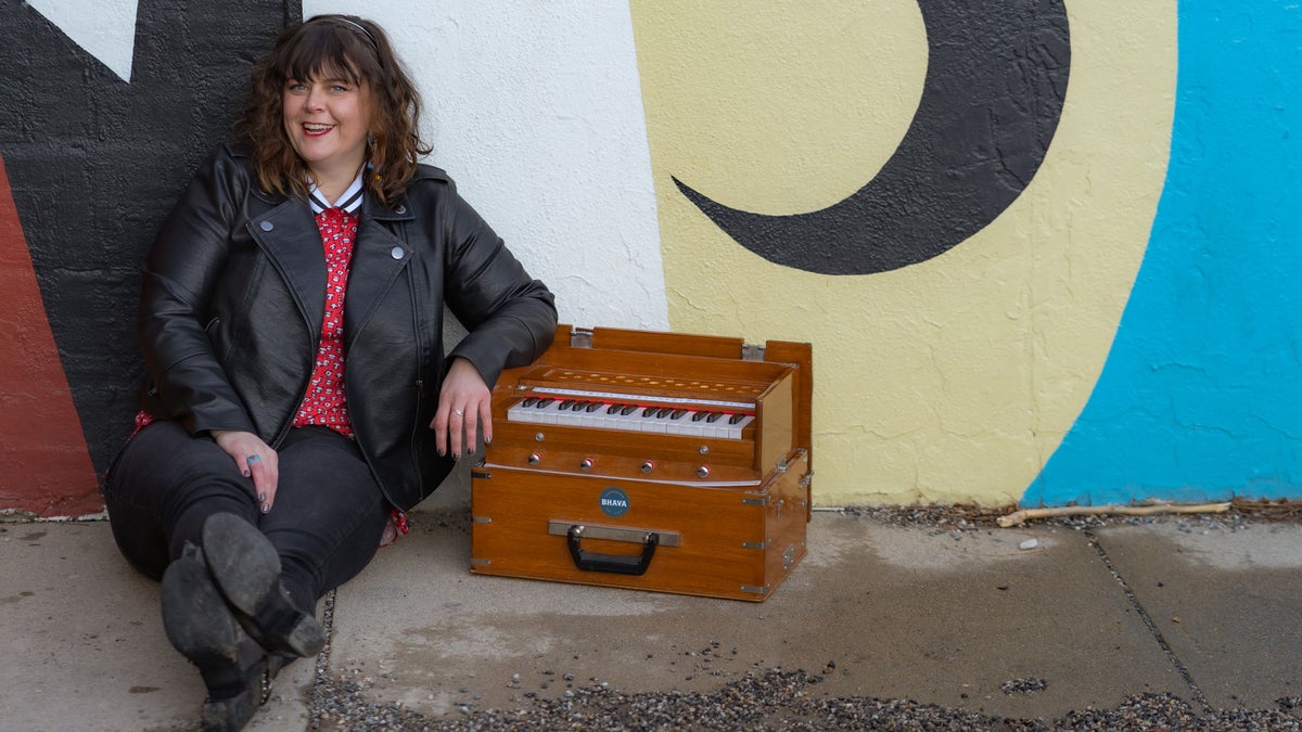 YJ Tried It: The Harmonium for Beginners
