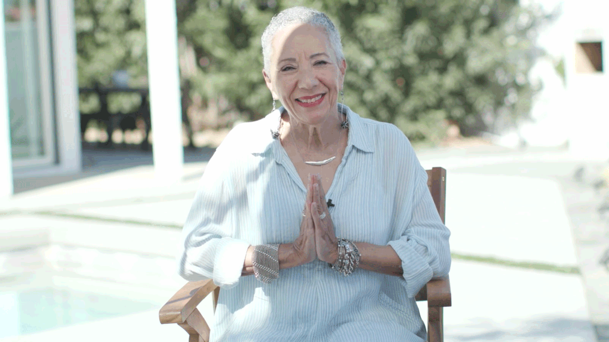 10-Minute Meditation for Trauma With Dr. Gail Parker - Yoga Journal