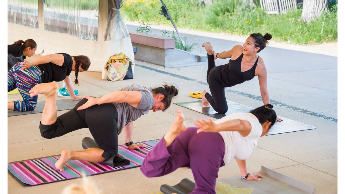 How Bilingual Yoga Can Boost Your Brain Power - Yoga Journal
