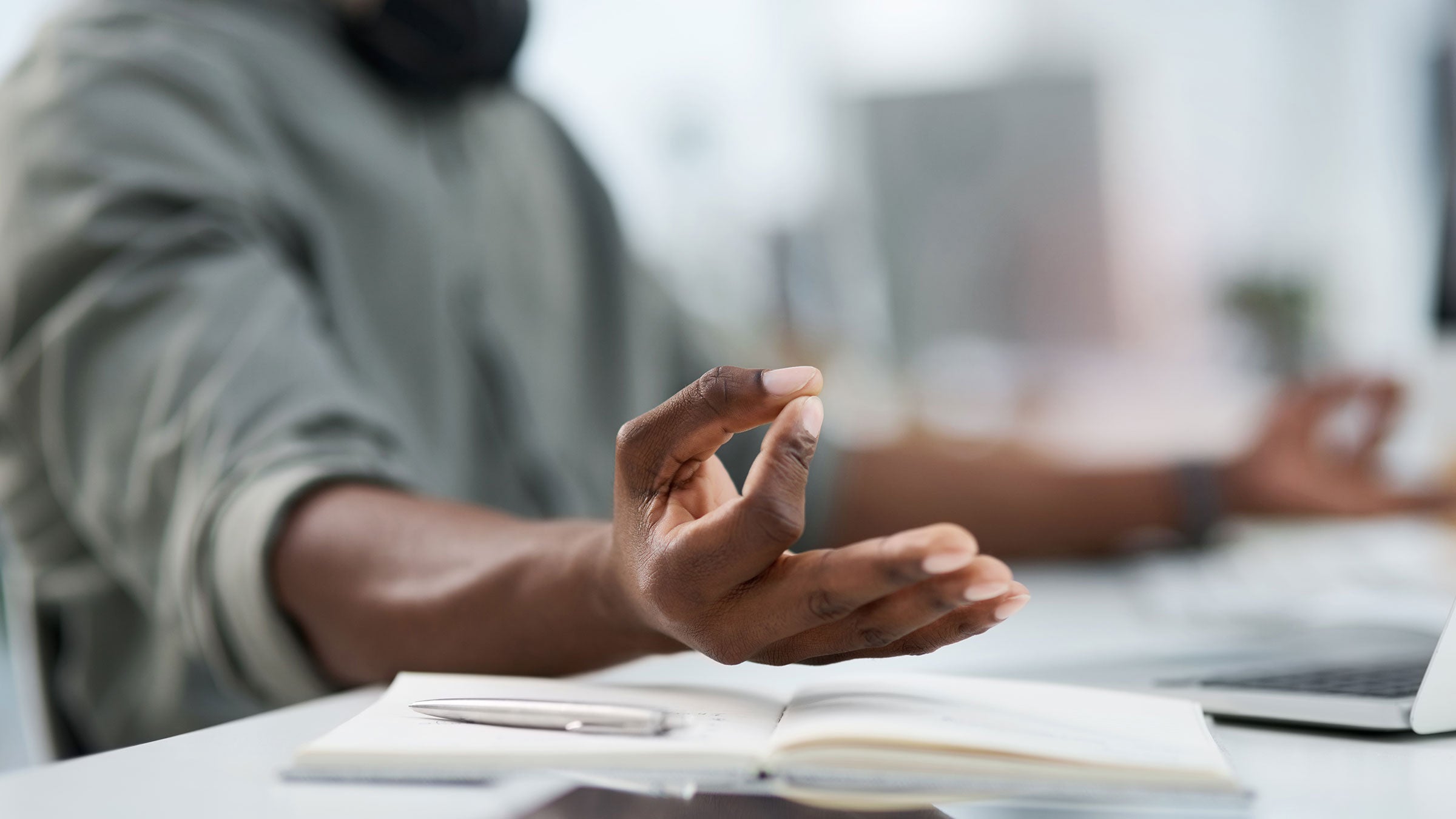 5-Minute Meditations for When You're Crunched for Time - Yoga Journal