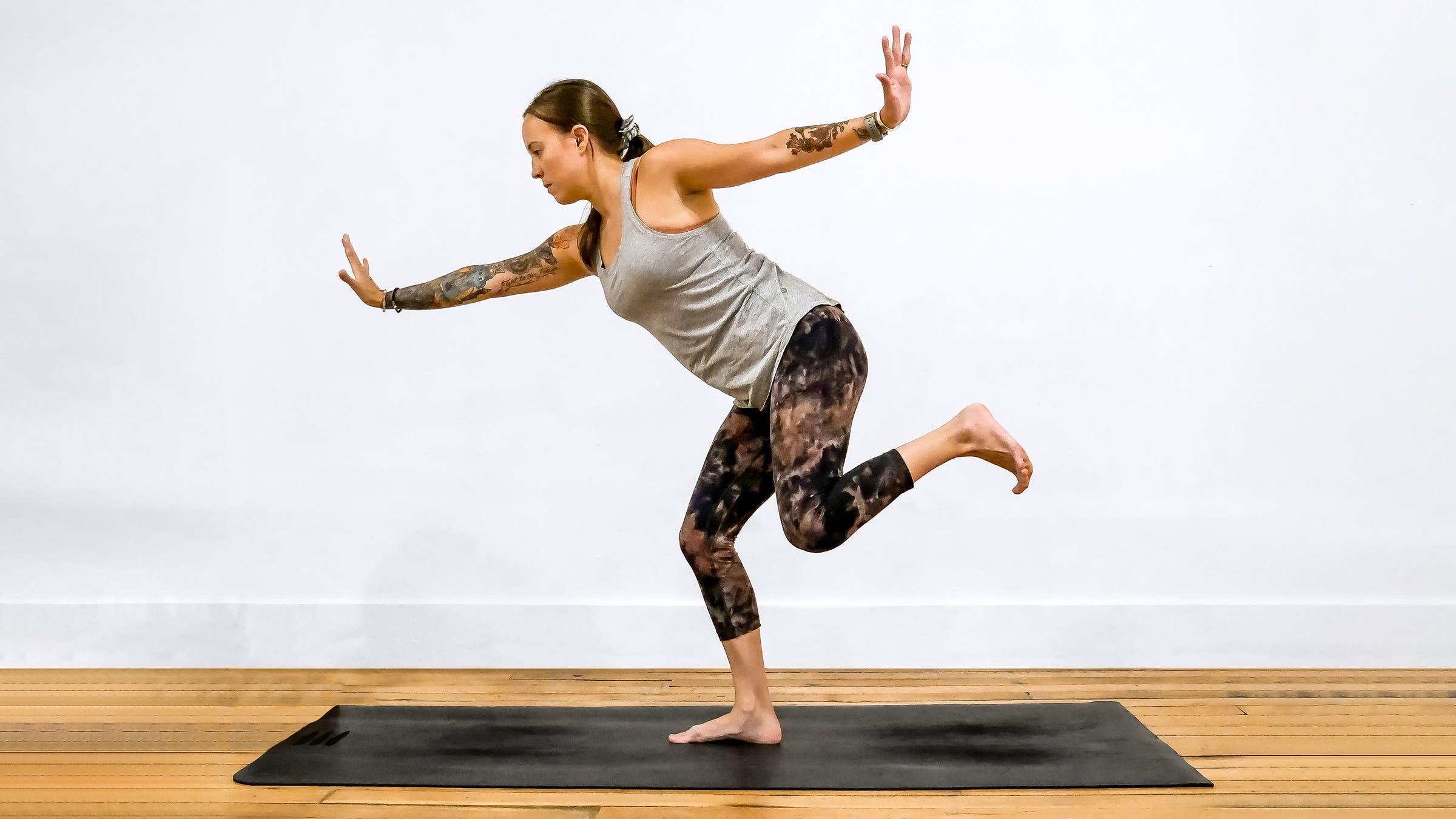 Compass Pose Prep: 10 Yoga Poses to Help You Nail This Posture