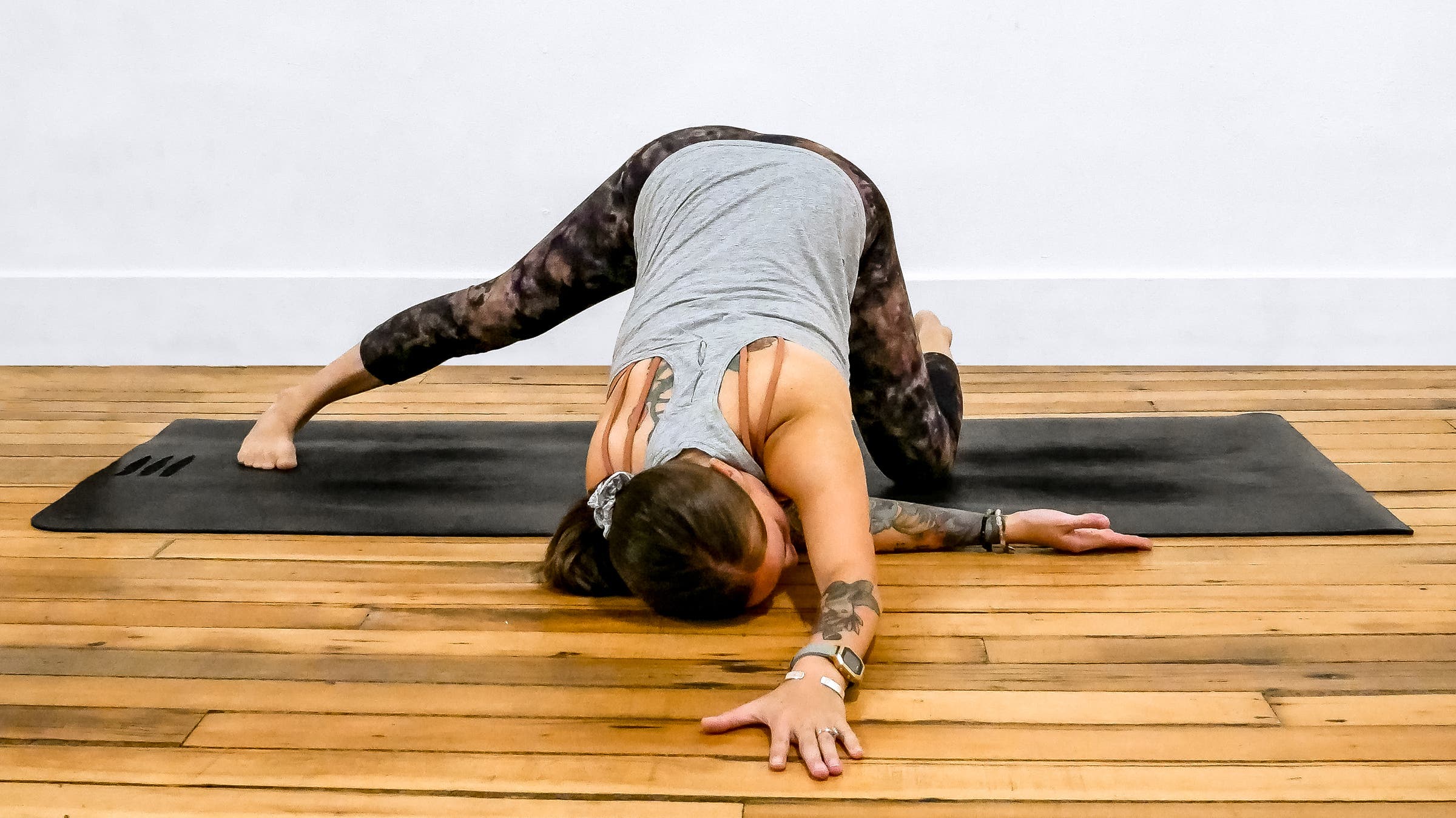 Compass Pose Prep: 10 Yoga Poses to Help You Nail This Posture