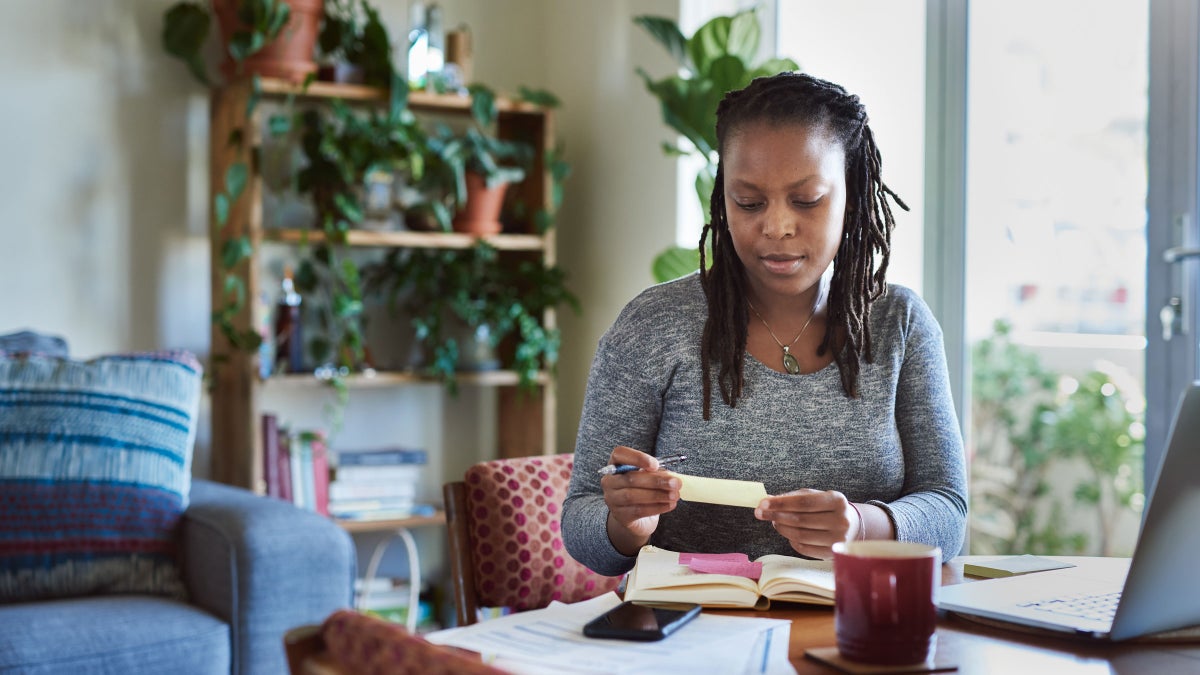 Here’s How to Set Intentions According to a Goal-Setting Expert