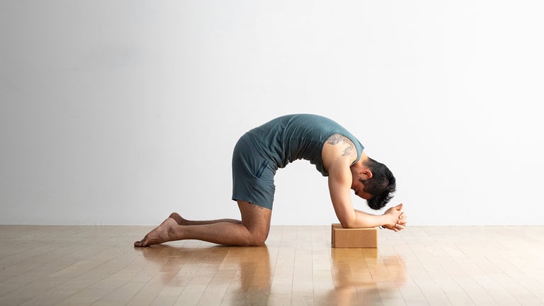 Cat Pose: How to Practice Marjaryasana
