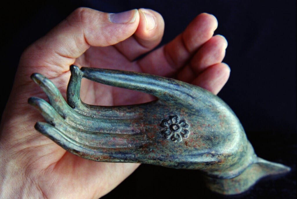 How to Practice Hand Mudras the Right Way