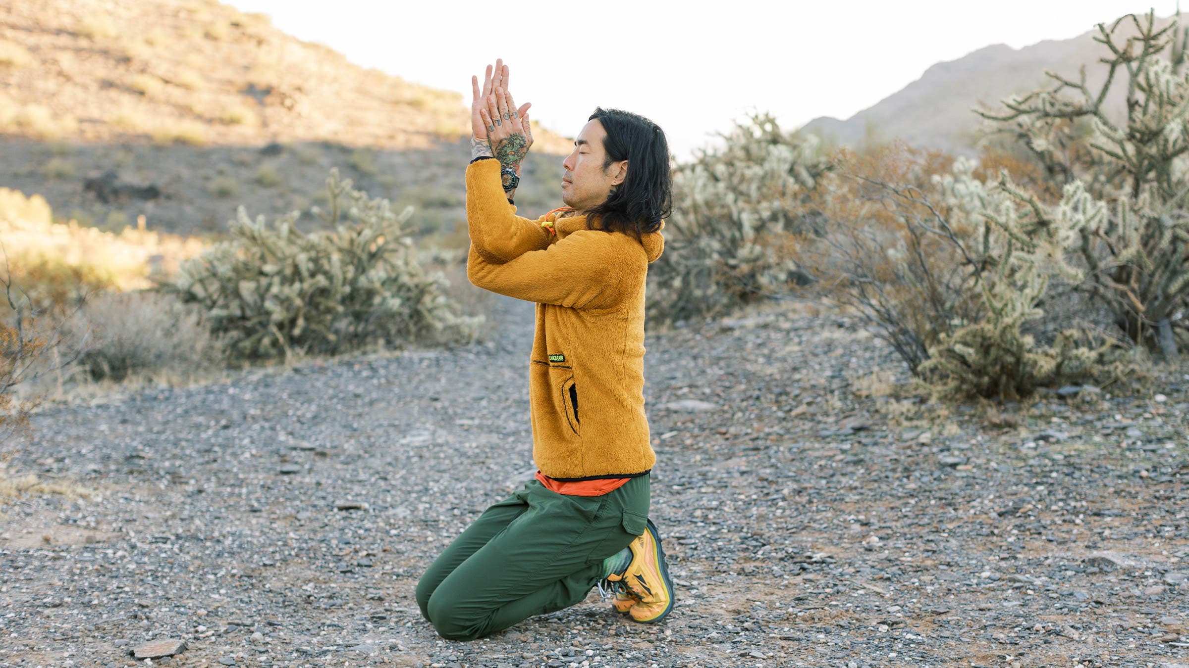 9 Essential Stretches After a Day of Backpacking