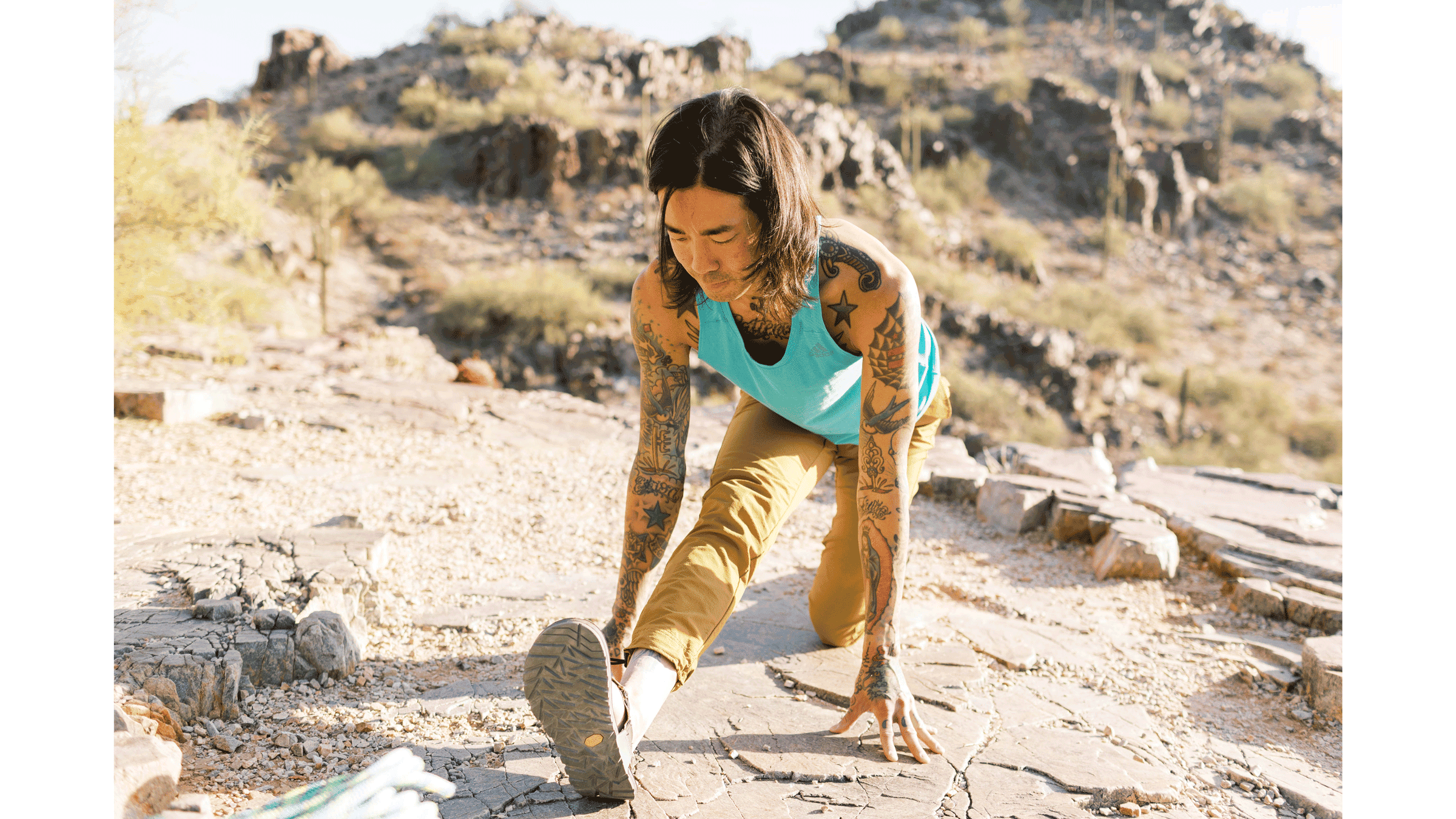 8 Essential Hiking Stretches to Prevent Aches and Strains