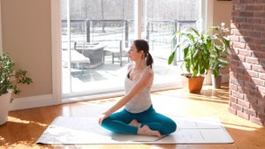 Quick Hands-Free Yoga Practice (No Down Dogs or Chaturangas)
