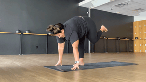 How to Foreshadow Side Plank in Your Yoga Warm-Up